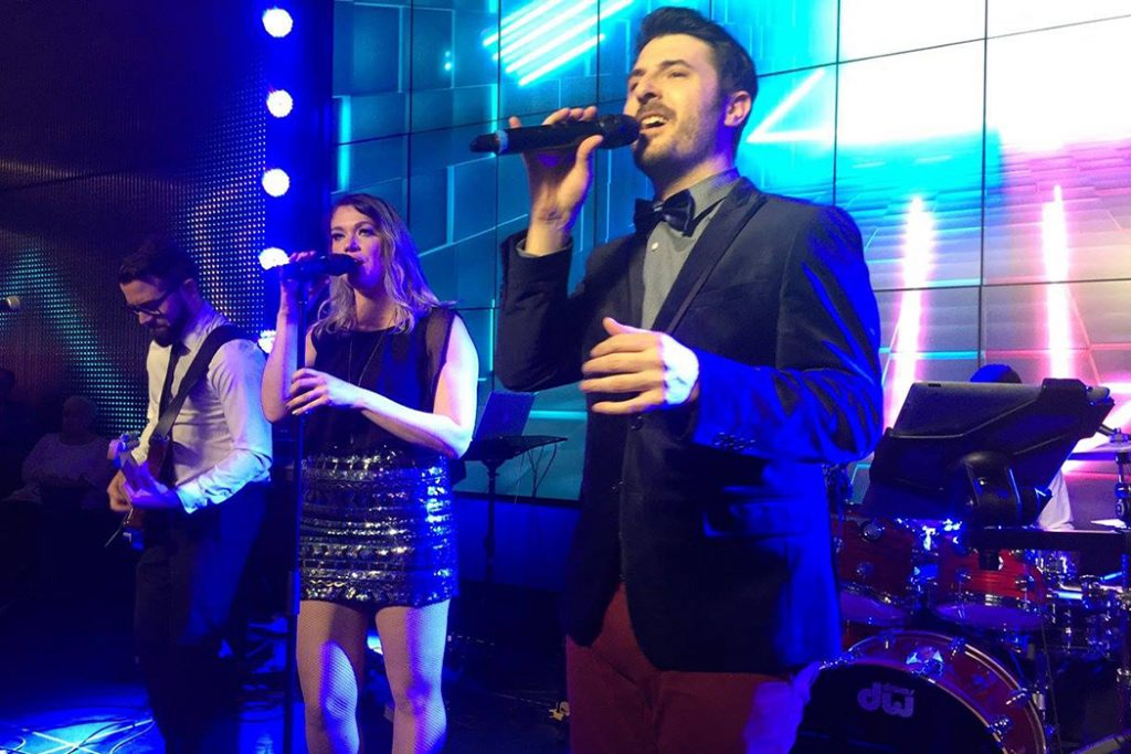 Off The Wall Band - Cover band for your event, wedding, festival ...